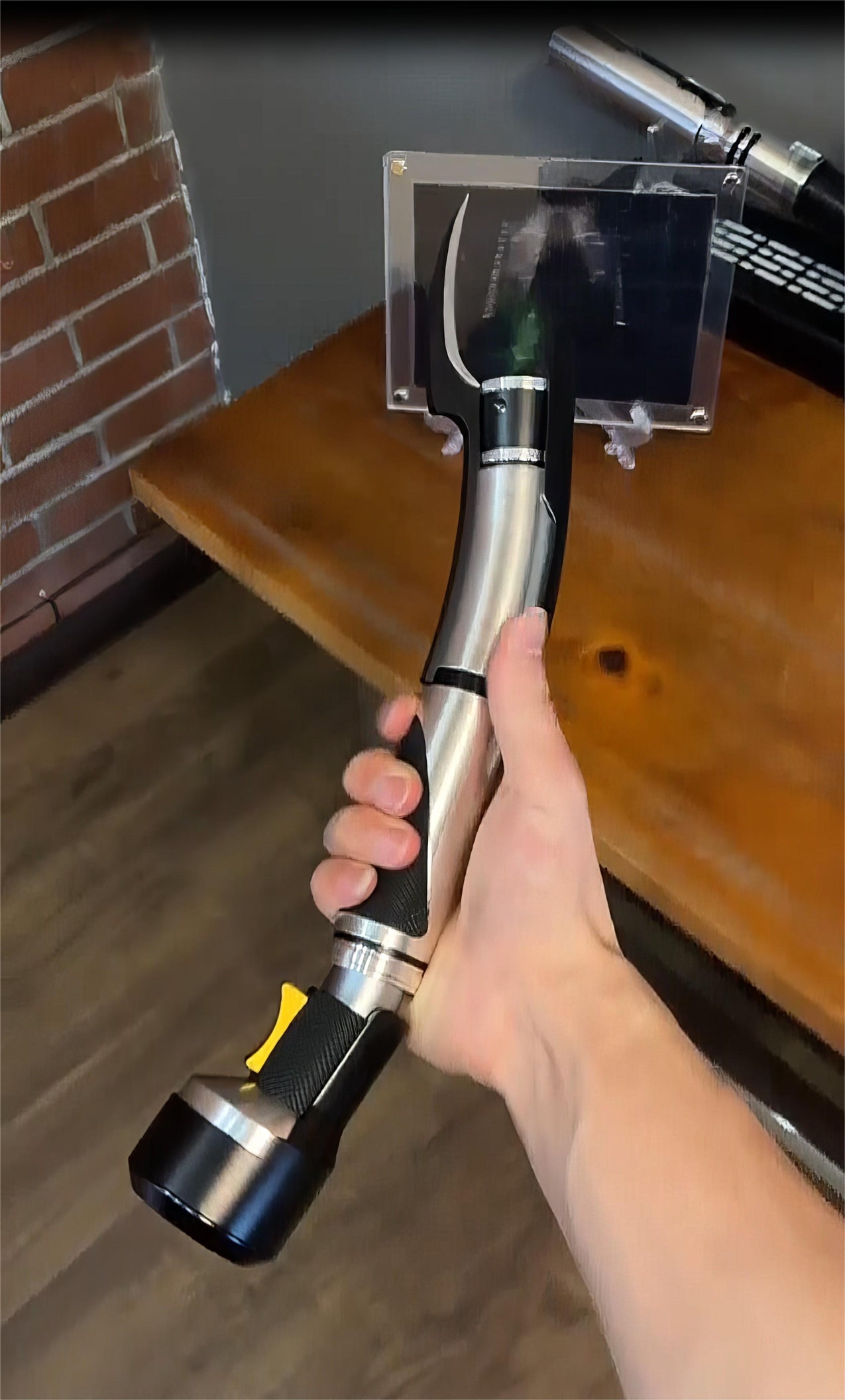 JDK Curved hilt:Discover uniquely designed lightsabers and become a pa ...